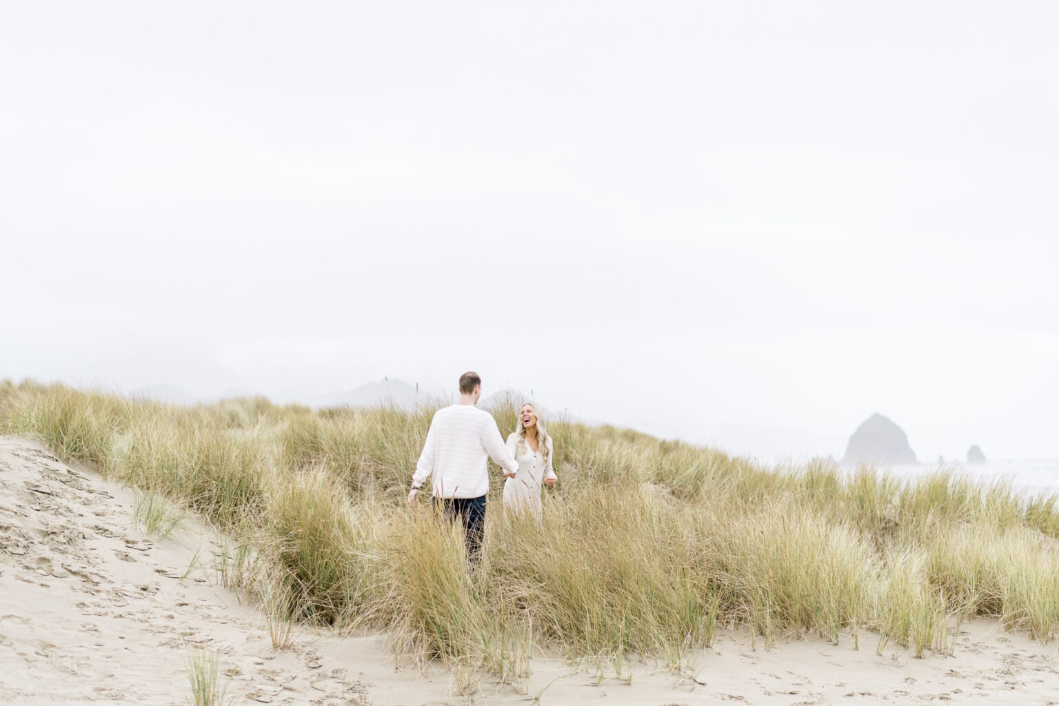 Cannon Beach Engagement Session | Oregon Wedding Photographer ...