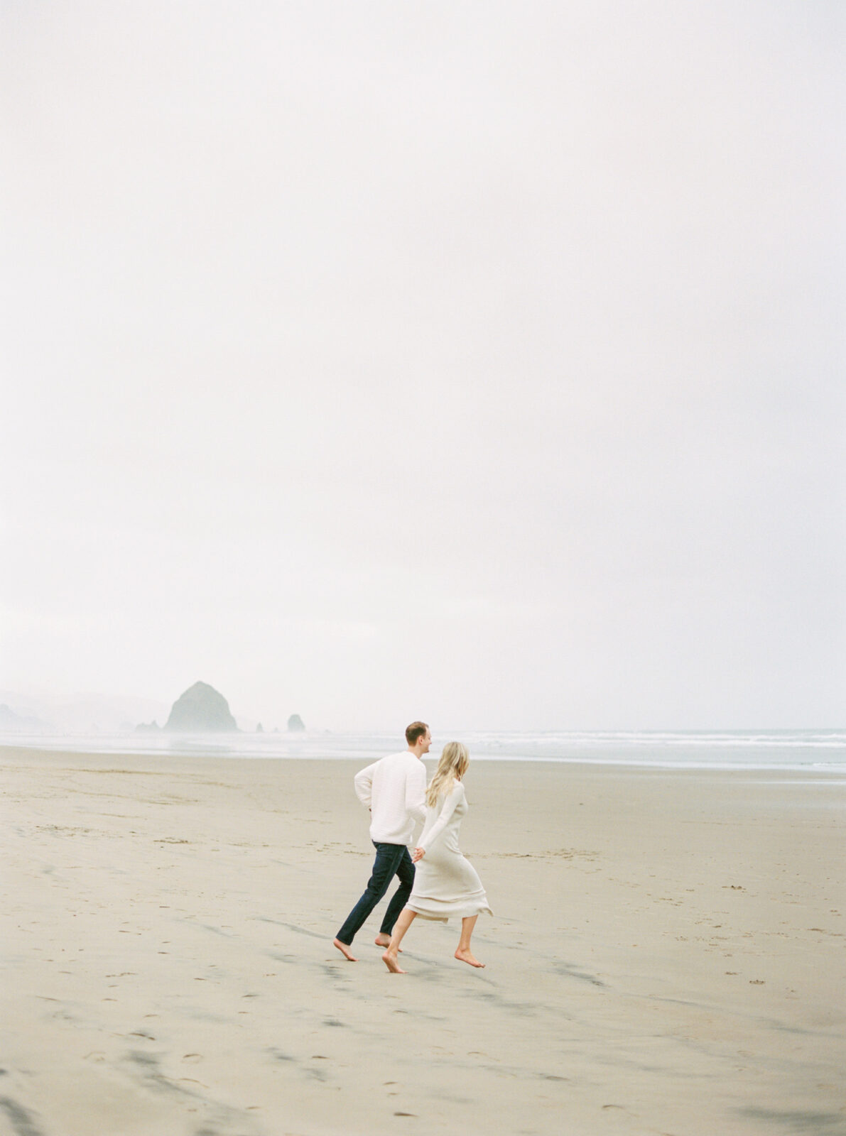 Cannon Beach Engagement Session | Oregon Wedding Photographer ...