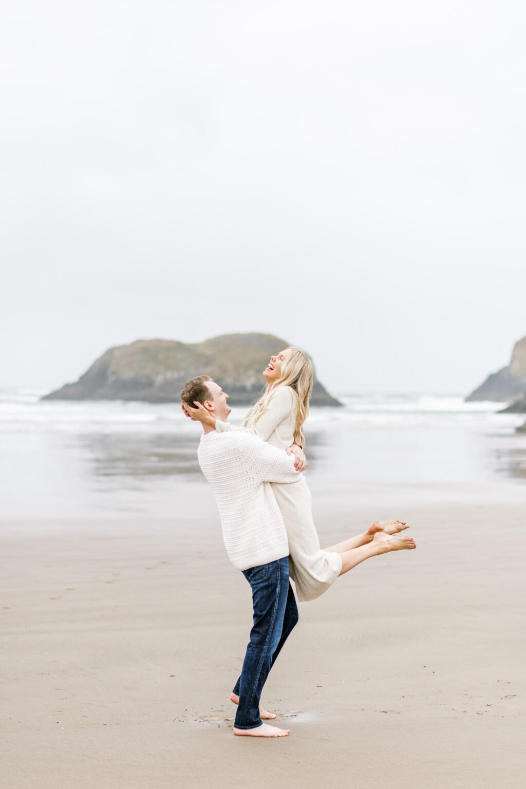 Cannon Beach Engagement Session | Oregon Wedding Photographer ...