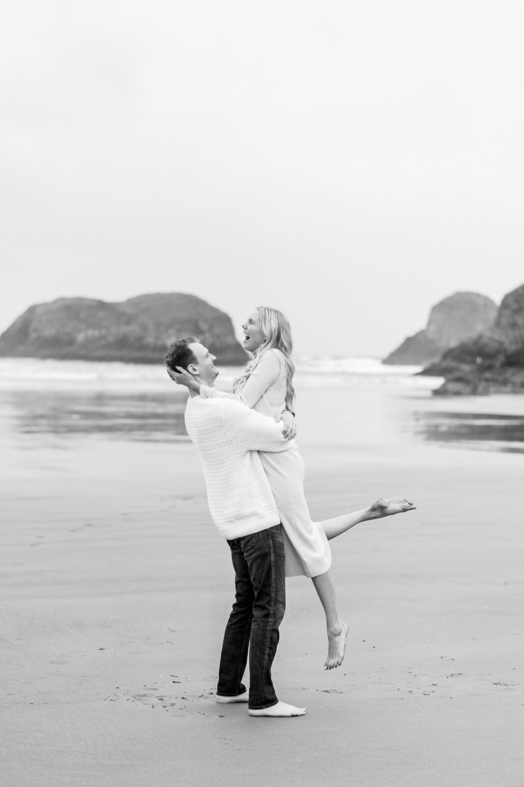 Cannon Beach Engagement Session | Oregon Wedding Photographer ...